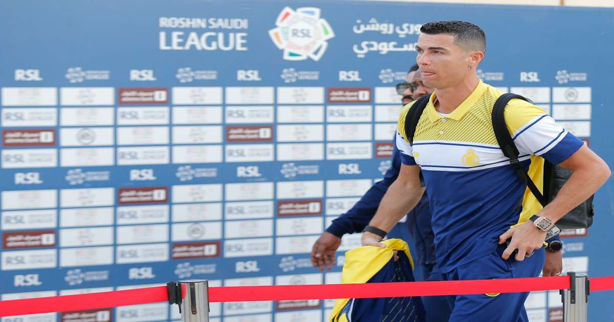 الدوري السعودي رونالدو يسجل الهدف الاول مع النصر Foot24